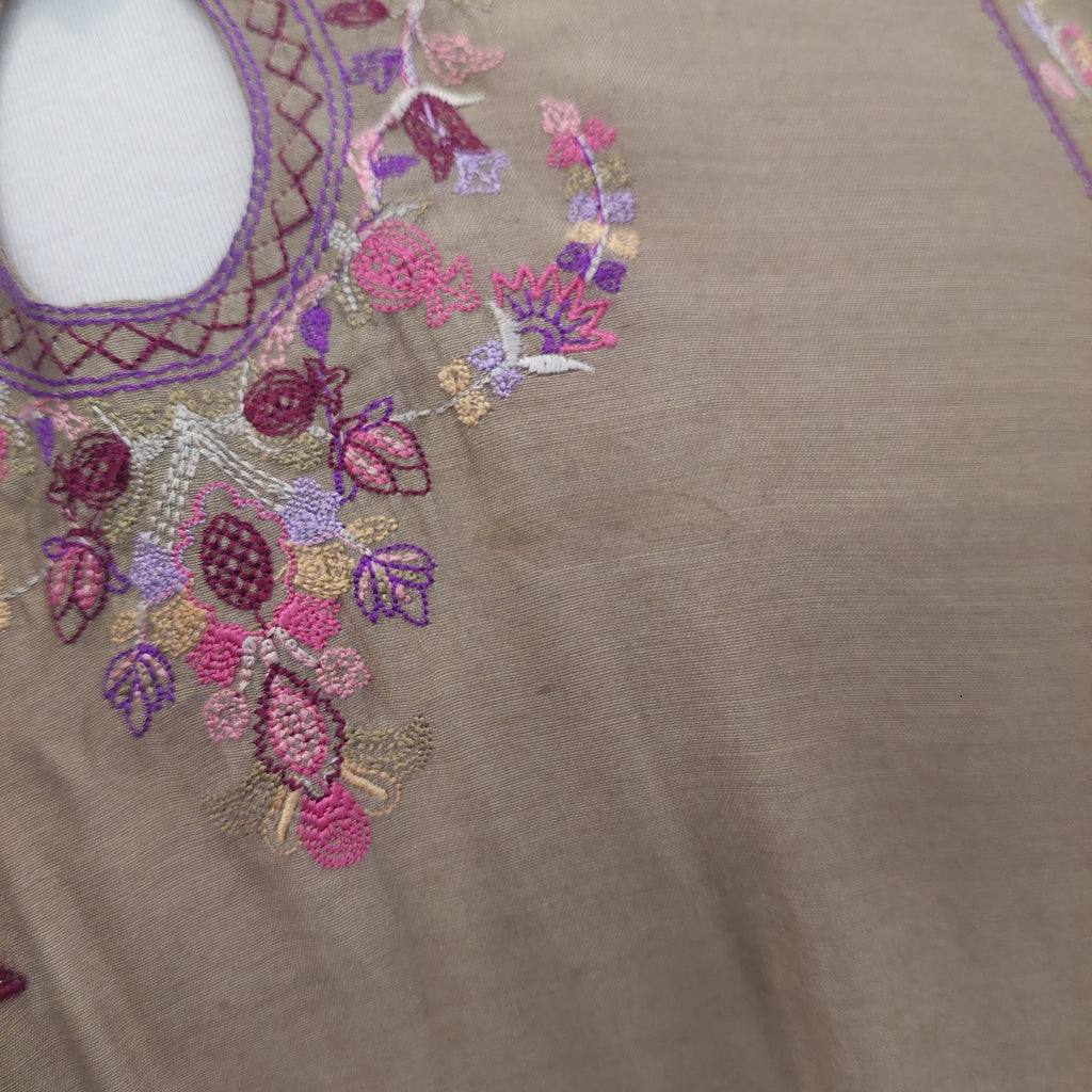 Miraka By Misha Lakhani Mehendi Green Embroidered Kurta | Pre Loved ...