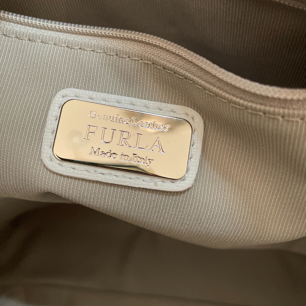 Furla White Leather Shoulder Bag | Brand New | | Secret Stash